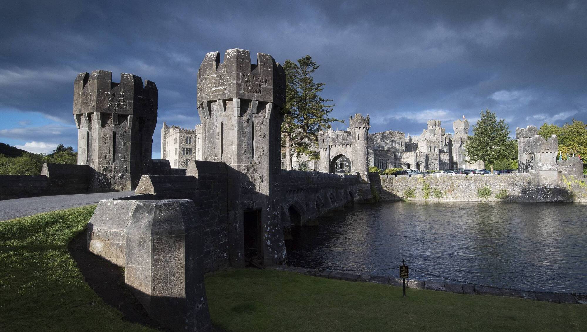 Mayo's Ashford Castle to welcome celebrity guests during annual event ...